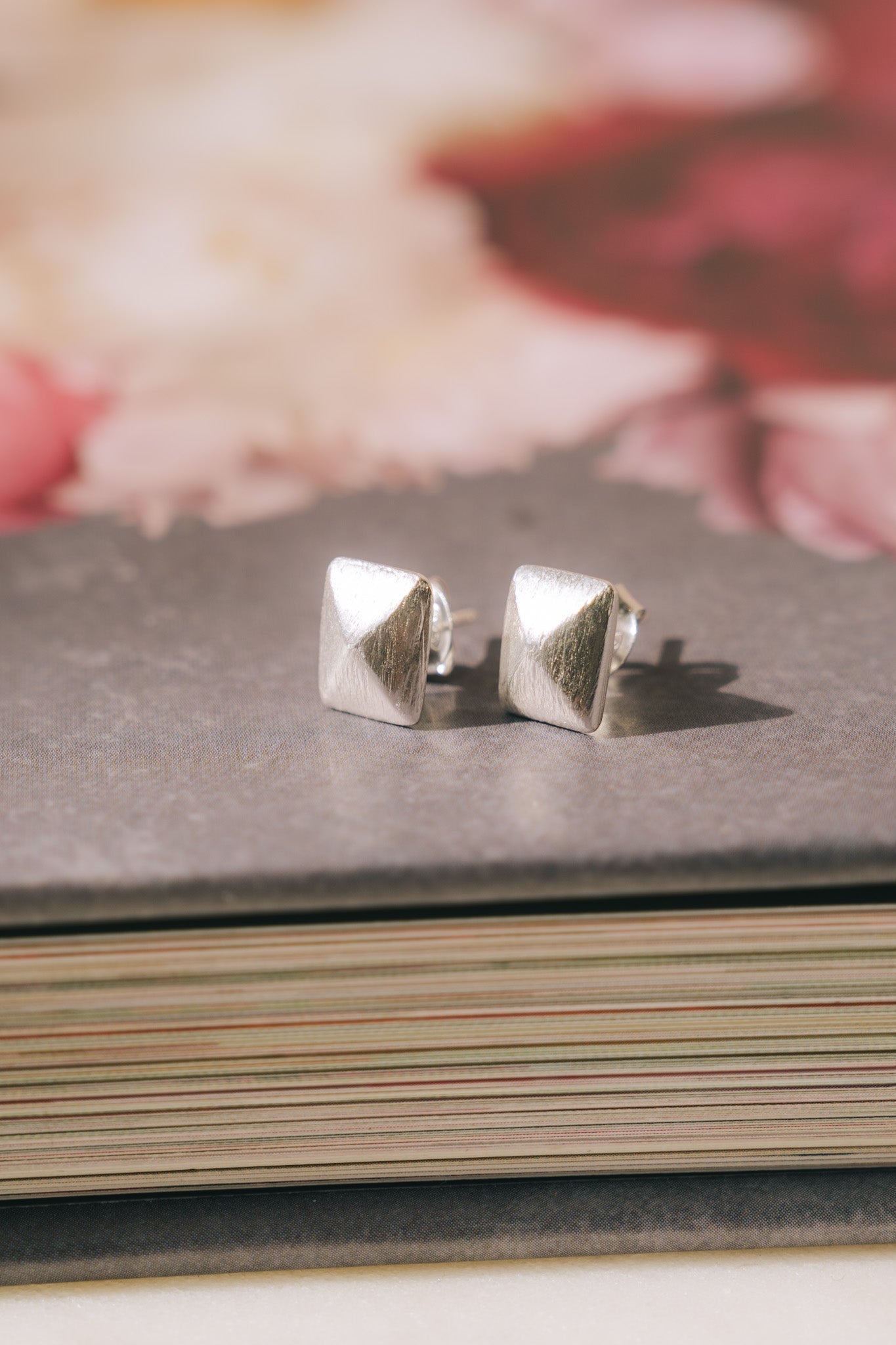 Pyramid Stud Earrings (2 Colors) from Treisi – Ziabird